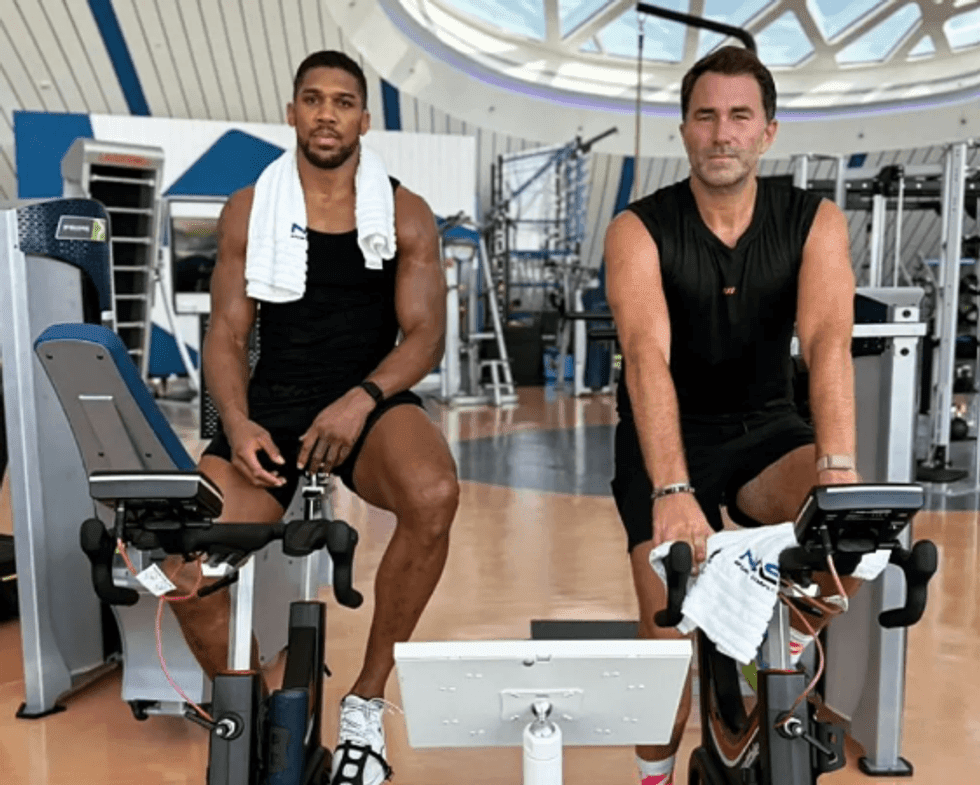 Eddie Hearn reveals Anthony Joshua's gratitude with boxing star back in ...