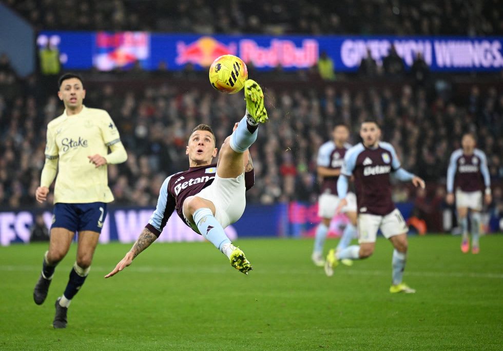 Aston Villa suffer blow in title push as Emi Martinez error punished in ...