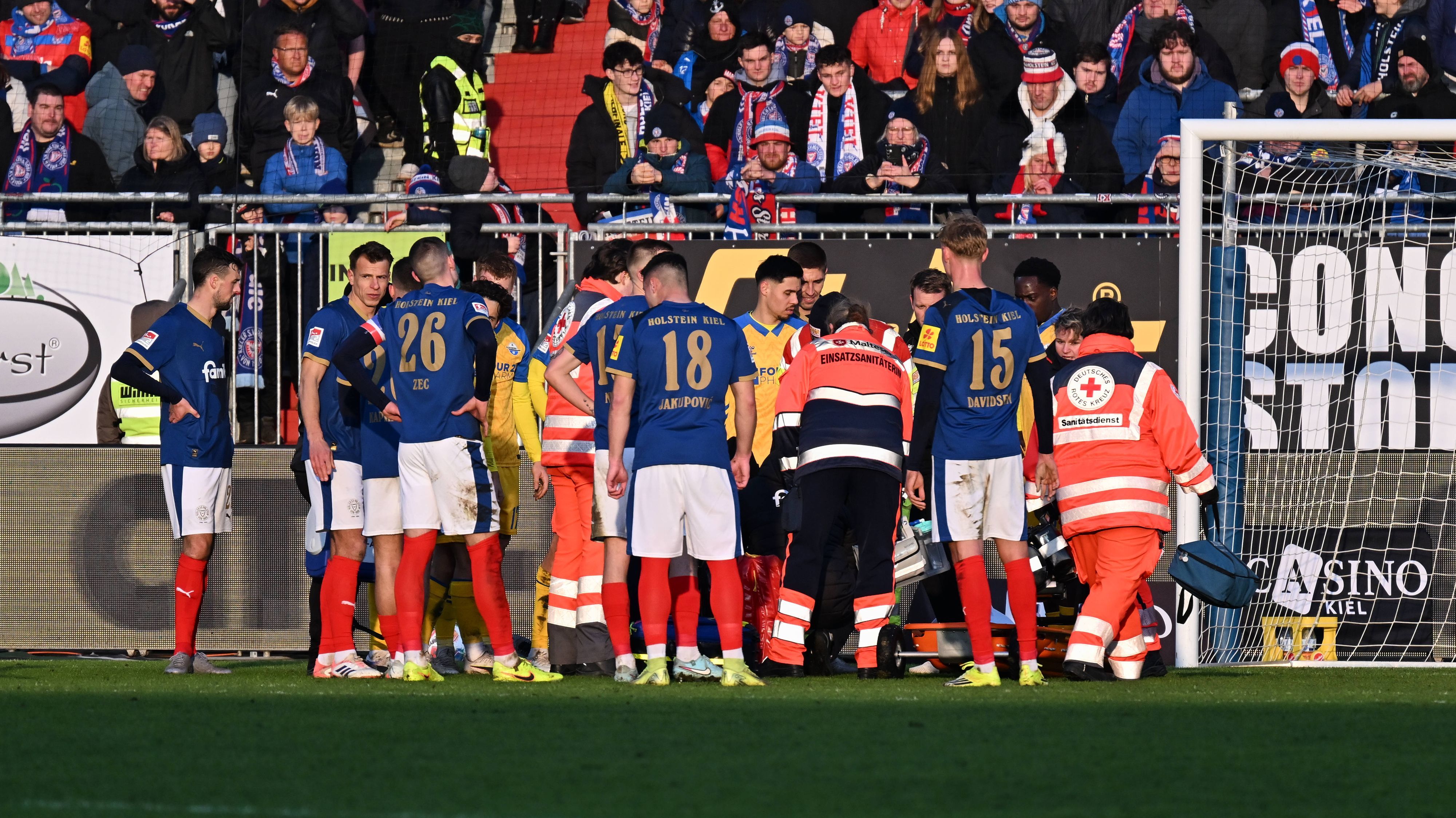 Paderborn gibt "Teil-Entwarnung" bei Brackelmann - Diagnose noch offen