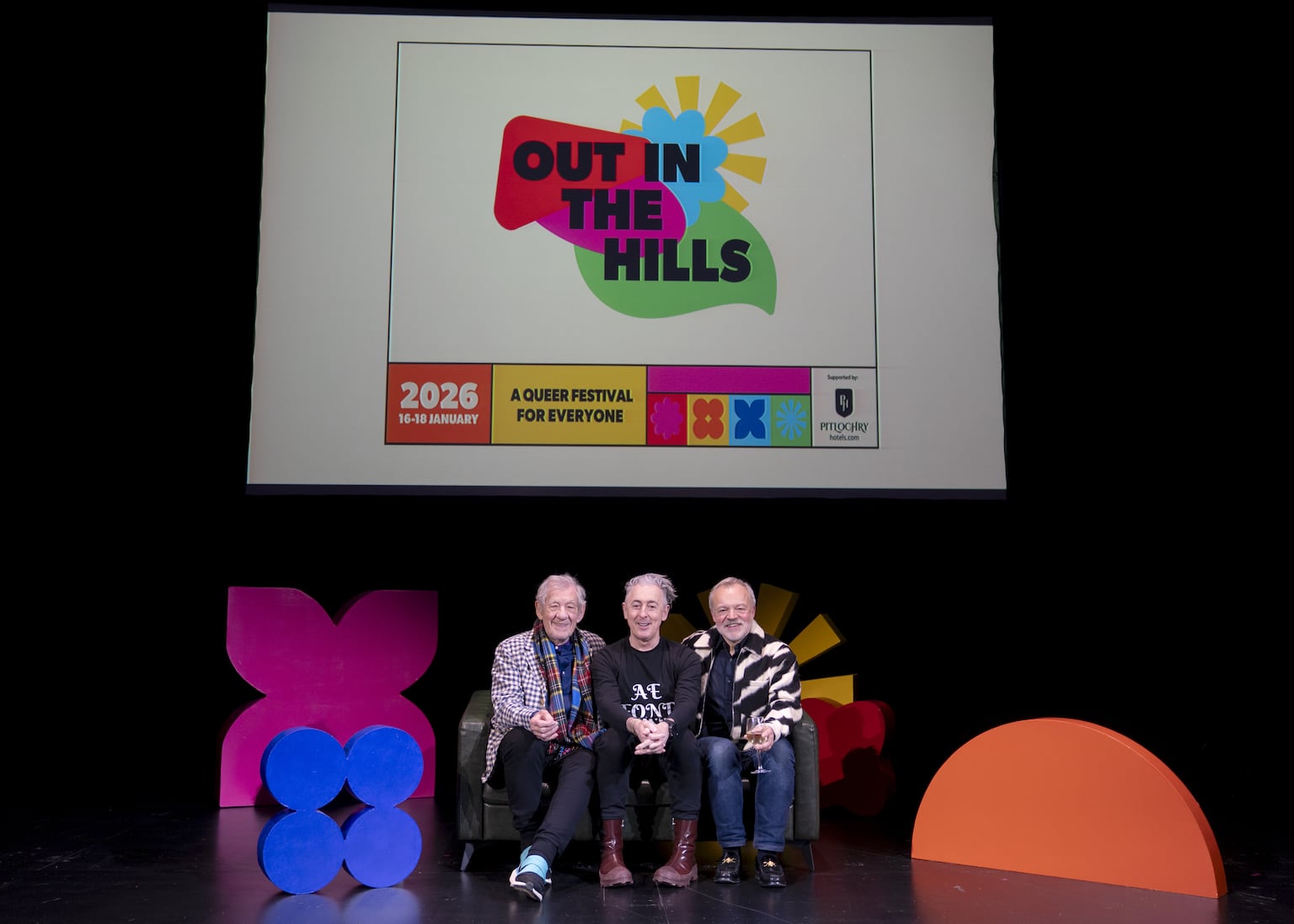 Alan Cumming praises 'extraordinary' arts festival