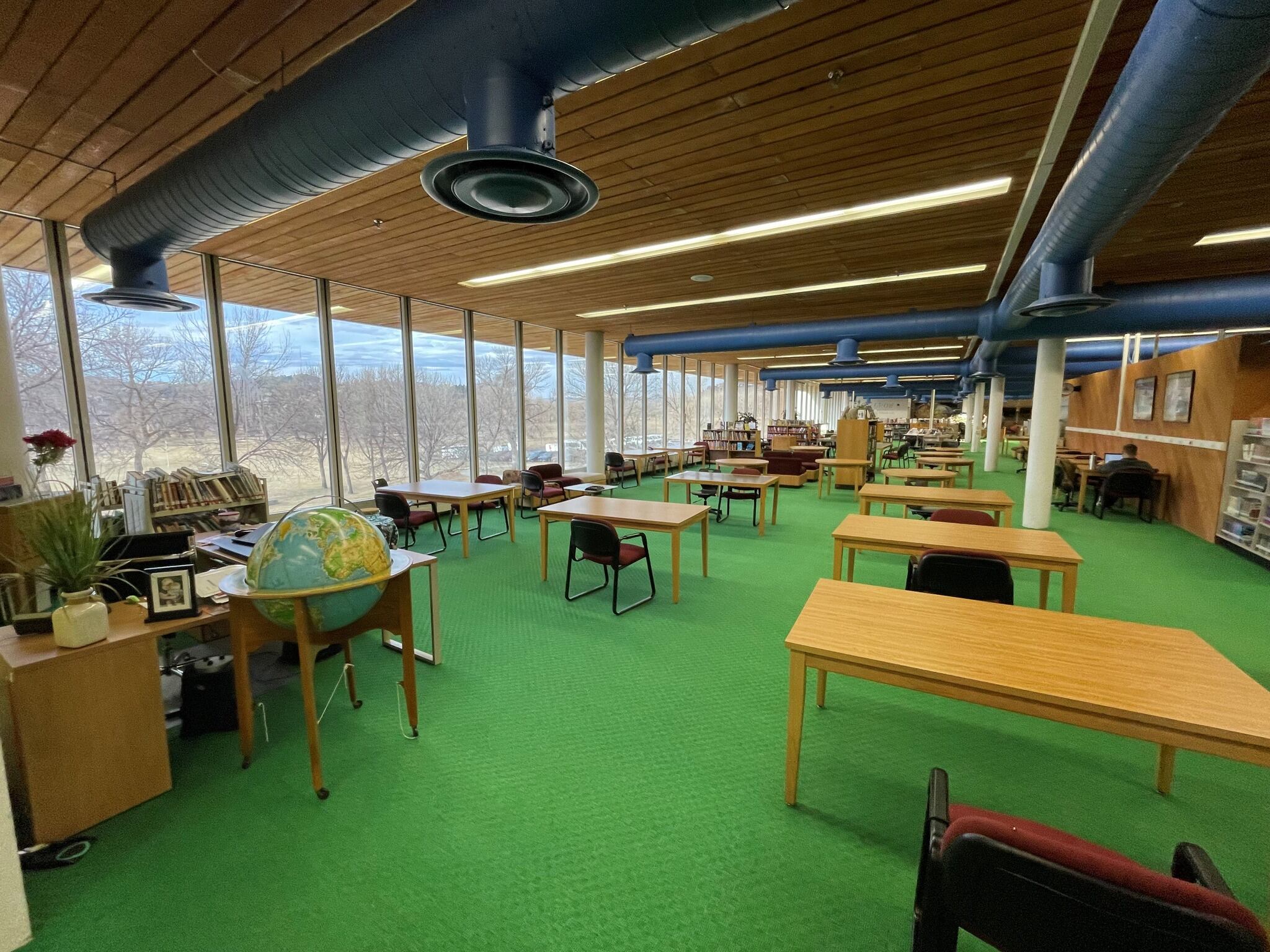 Library ribbon cutting and community open house at Central High School