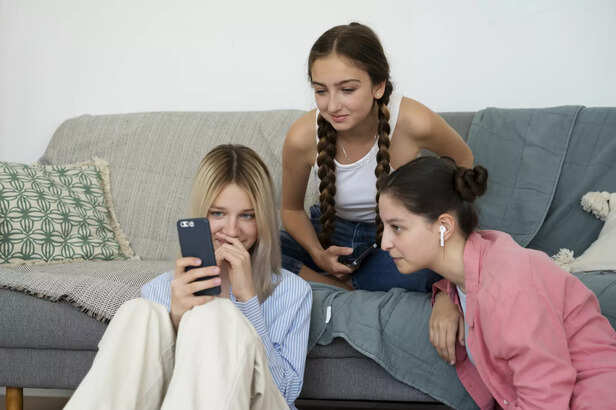 Setting boundaries with teens in a digital age