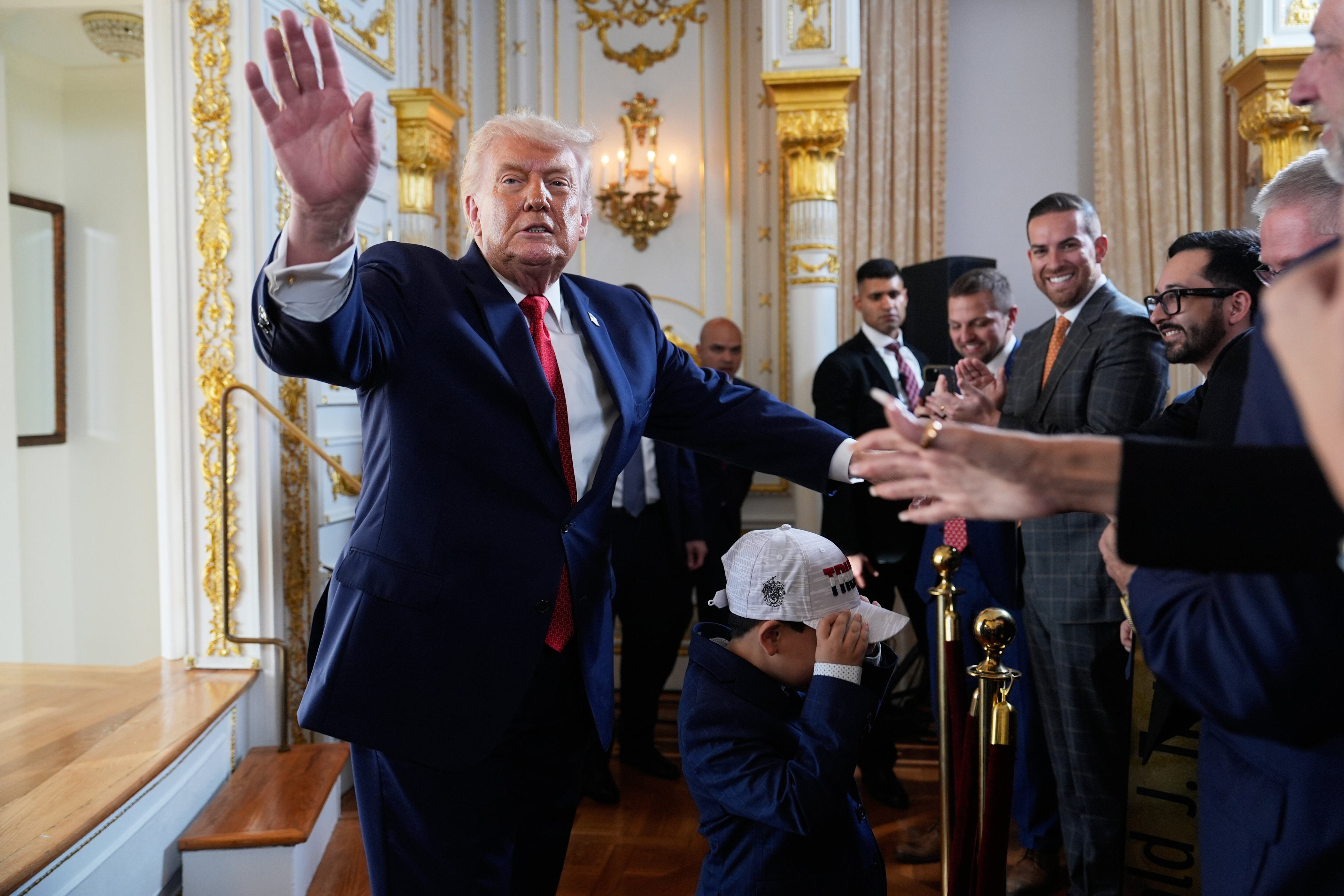 Gaza : Donald Trump invente le ticket d’entrée à un milliard de dollars ...