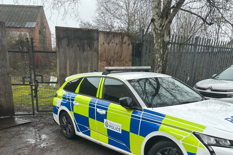 Youths break into 'extremely dangerous' Atherstone hat factory