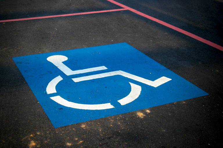 Driver parks in a handicap spot — then gets a consequence nobody expected