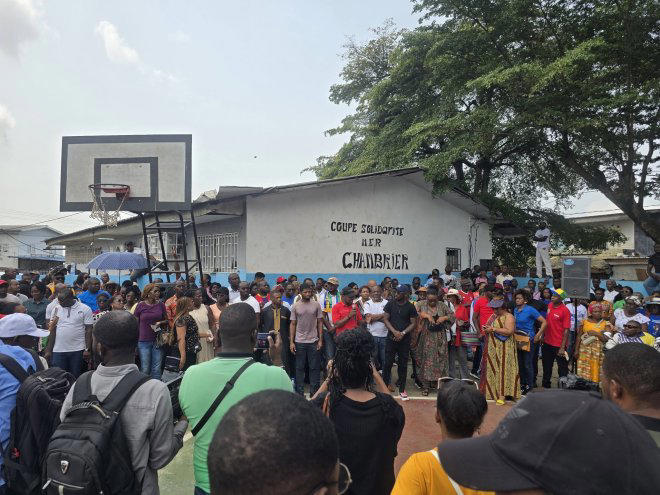 Gabon : SOS Éducation dit non à la reprise, le gouvernement brandit des ...