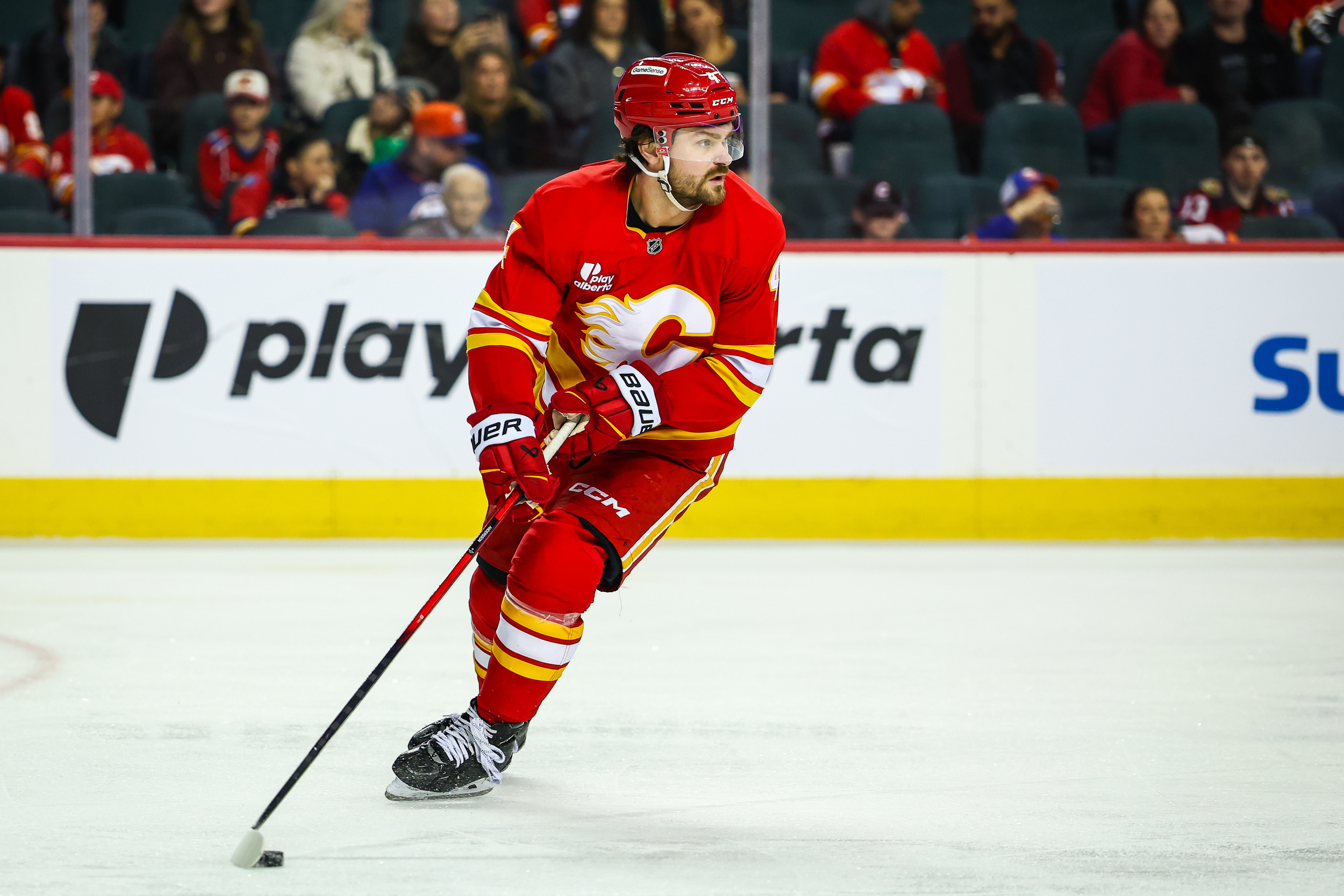 Bruins lead pursuit of Flames’ Rasmus Andersson