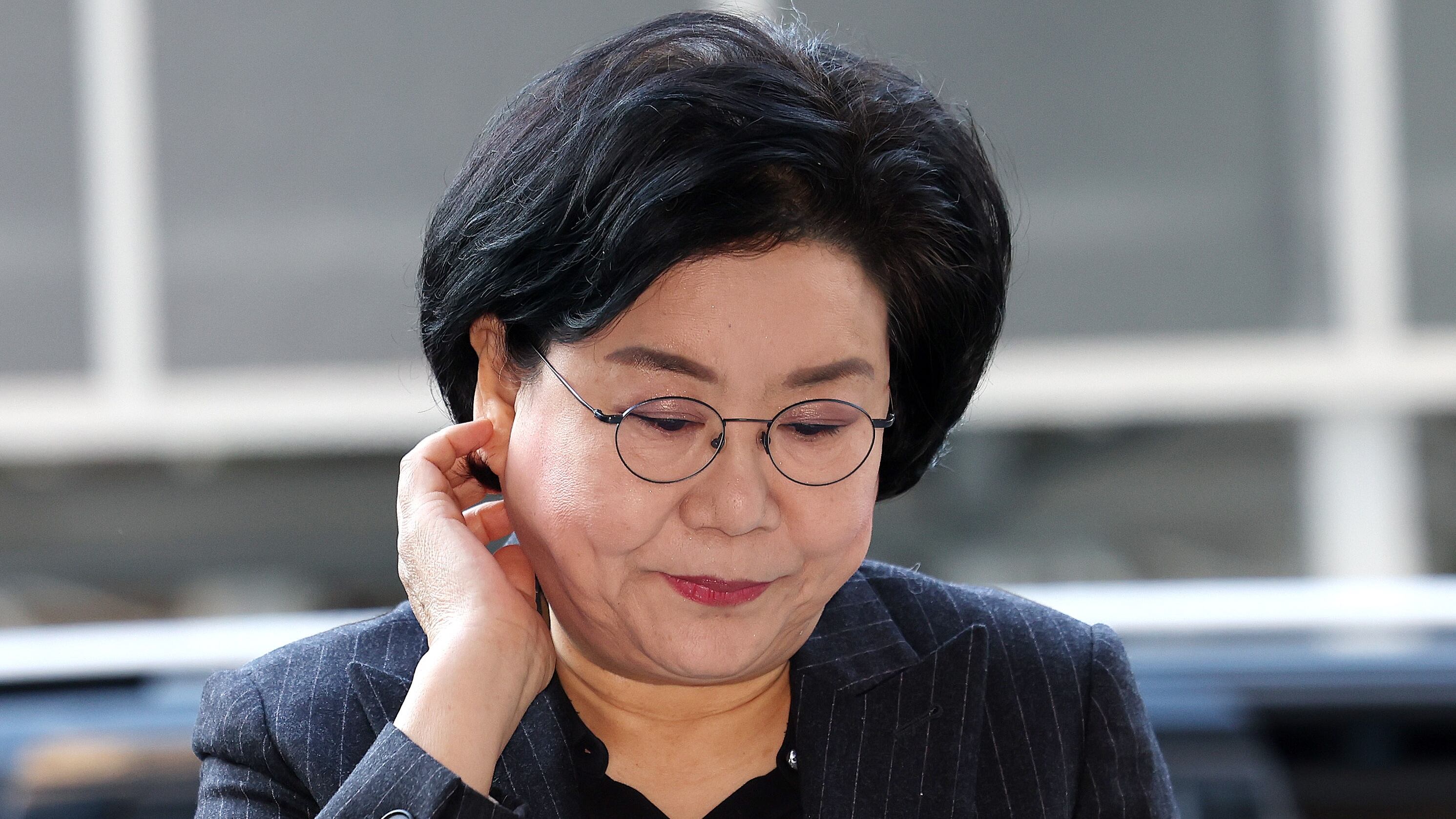 Democratic Party views Lee Hye-hoon hearing as strategic trump card