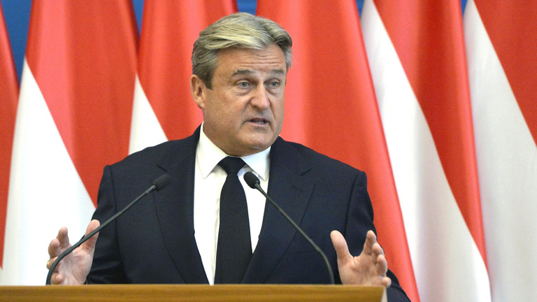 Kapitány István szerint a kormány sorozatos hibái miatt nem lett ...