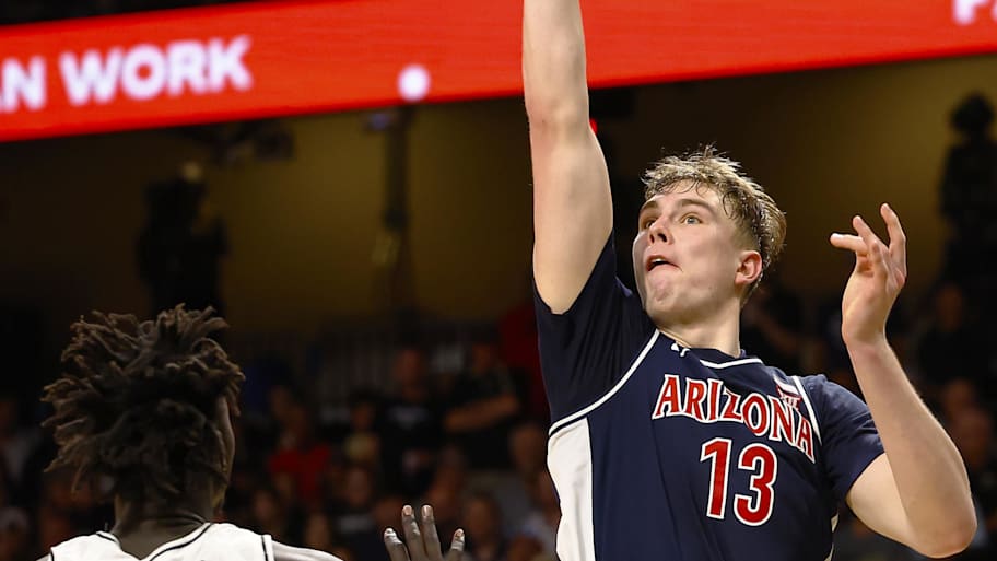 Why Front Court Huge for Arizona in Cross-Country Win