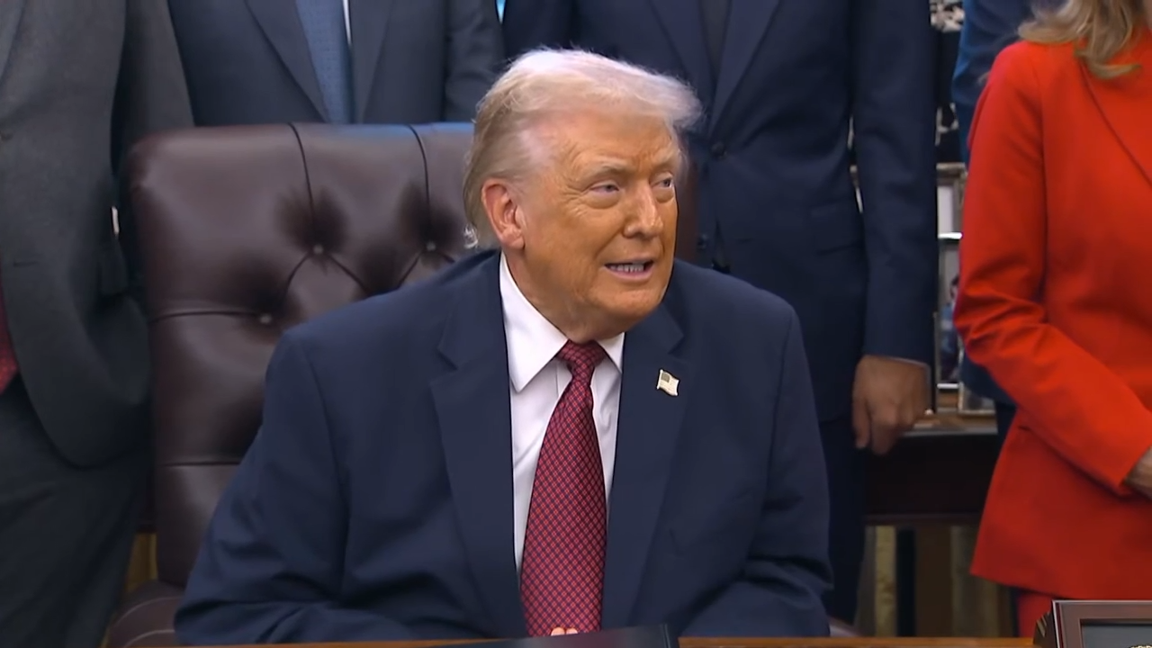 'She should be thrown the hell out!': Trump throws a tantrum, demands ...