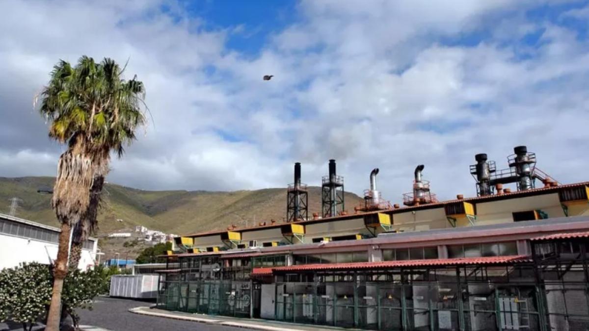 Un nuevo apagón eléctrico en La Gomera deja a más de 15.000 clientes ...