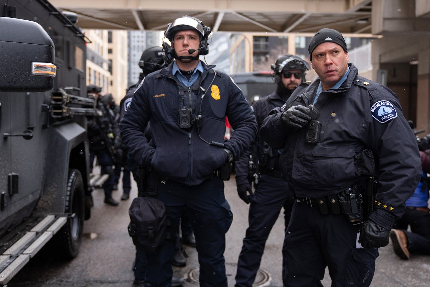 Live: 1,500 paratroopers put on alert for possible Minnesota deployment ...