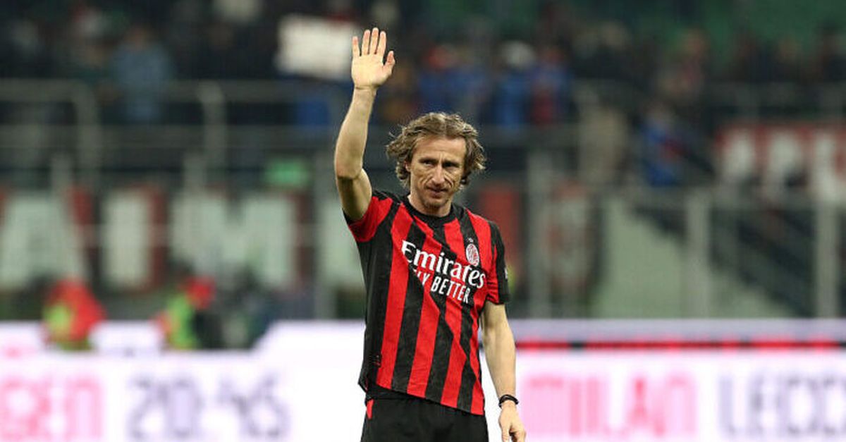 Milan-Lecce, formazioni ufficiali: la scelta su Modric, Leao, Pulisic ...