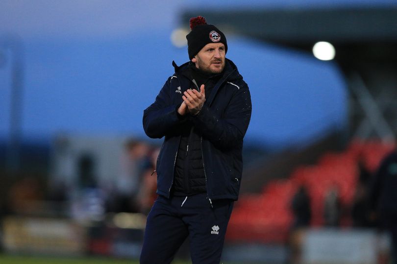 Stewart Yetton's verdict on Truro City draw as Will Dean sent off