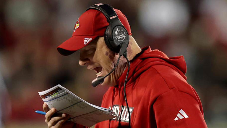 3 areas of need Jeff Brohm must address for Louisville with transfer ...