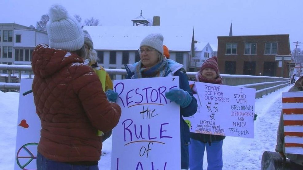 ICE out protest held in Dover-Foxcroft