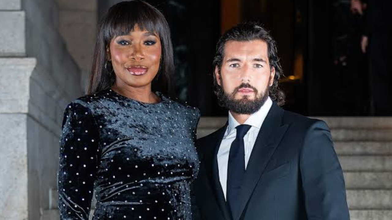 Venus Williams returns to Australian Open at 45 holding husband Andrea ...