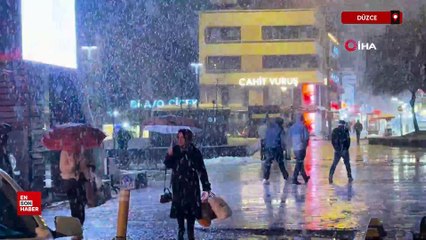 Düzce'de kar yağışı etkili oluy