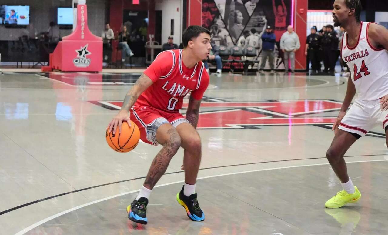 Hot shooting helps Lamar men's basketball team extend win streak