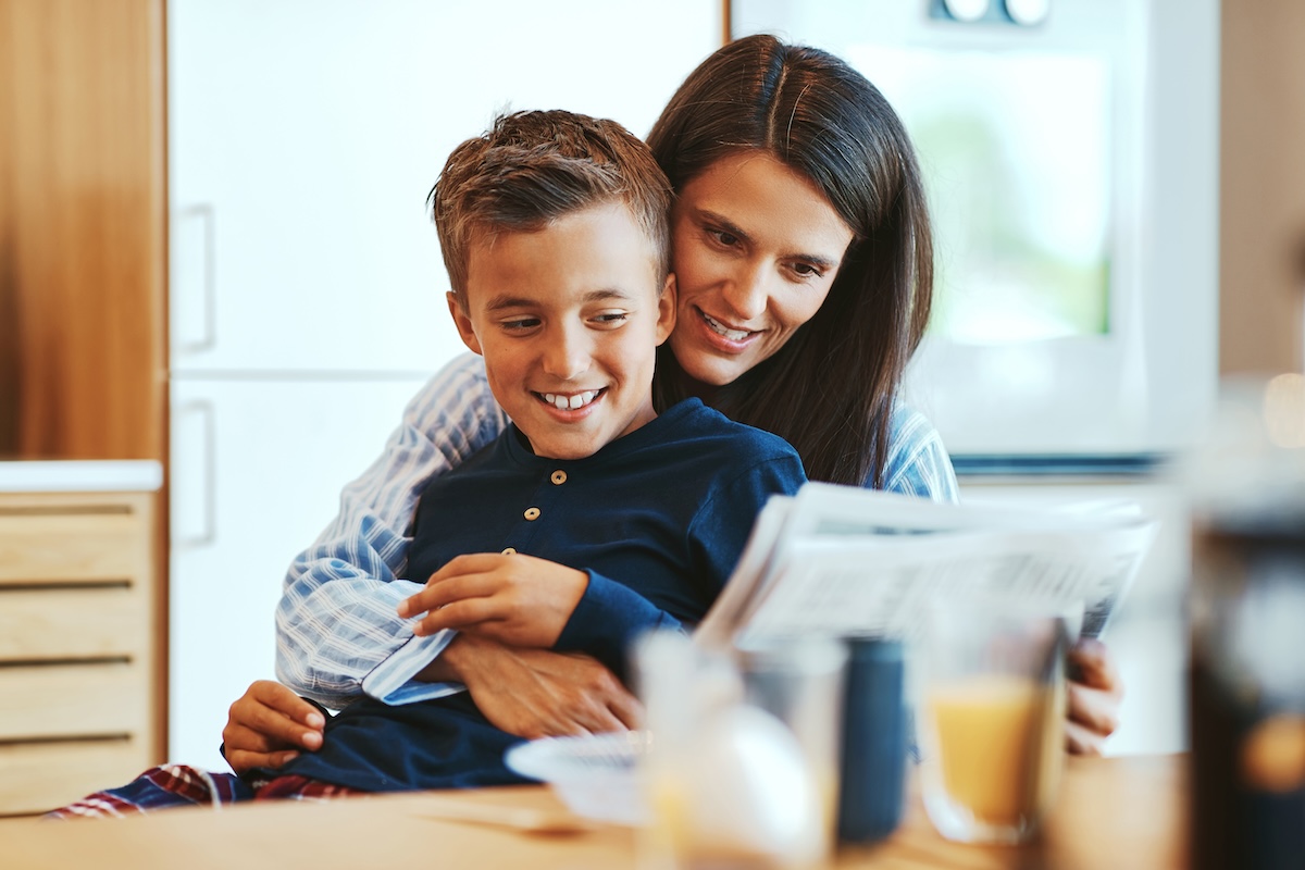 Les enfants les plus heureux et qui réussissent le plus ont des parents qui adoptent ces 12 ...