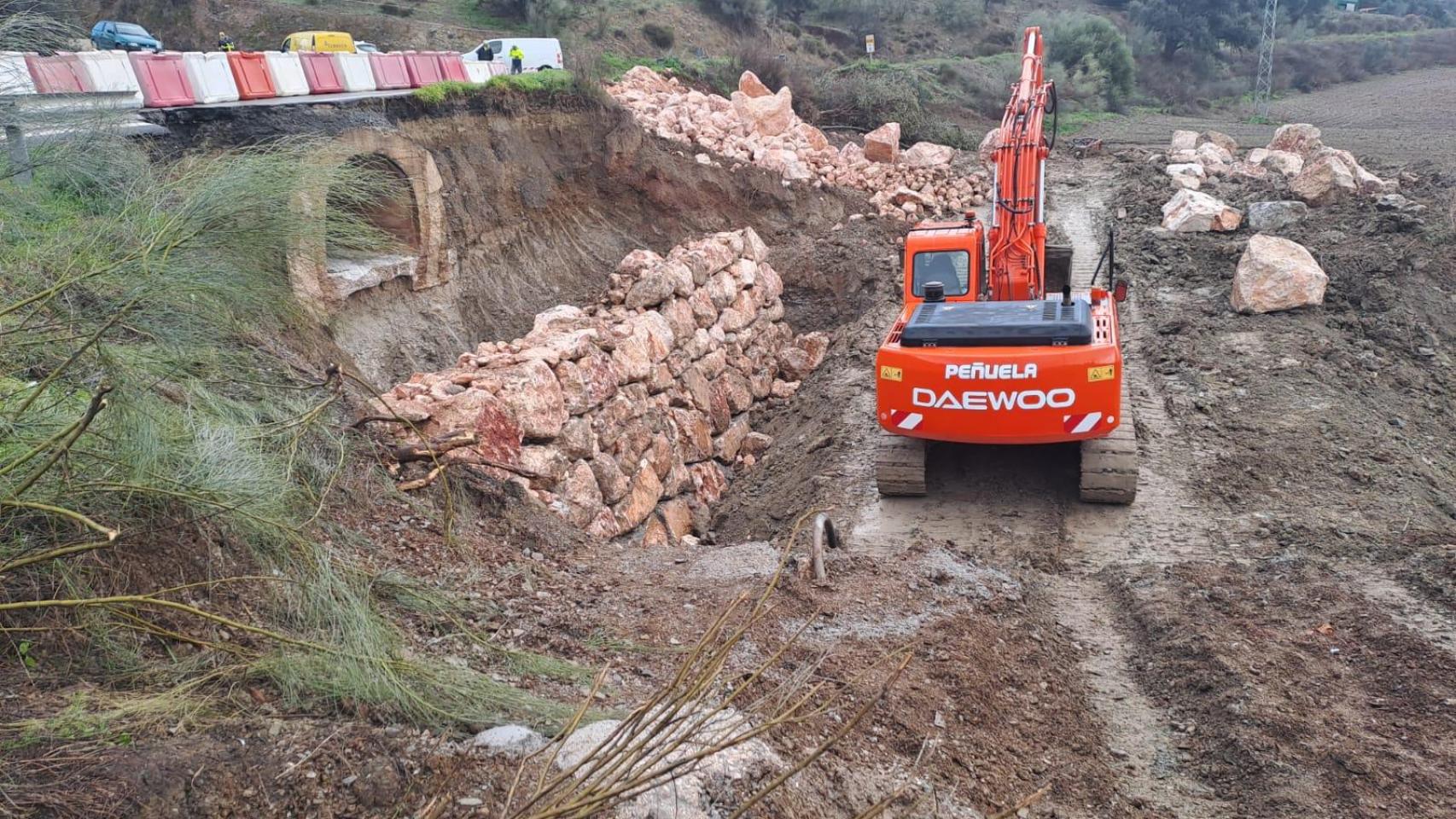 Cinco carreteras de Málaga en obras por los daños causados en las ...