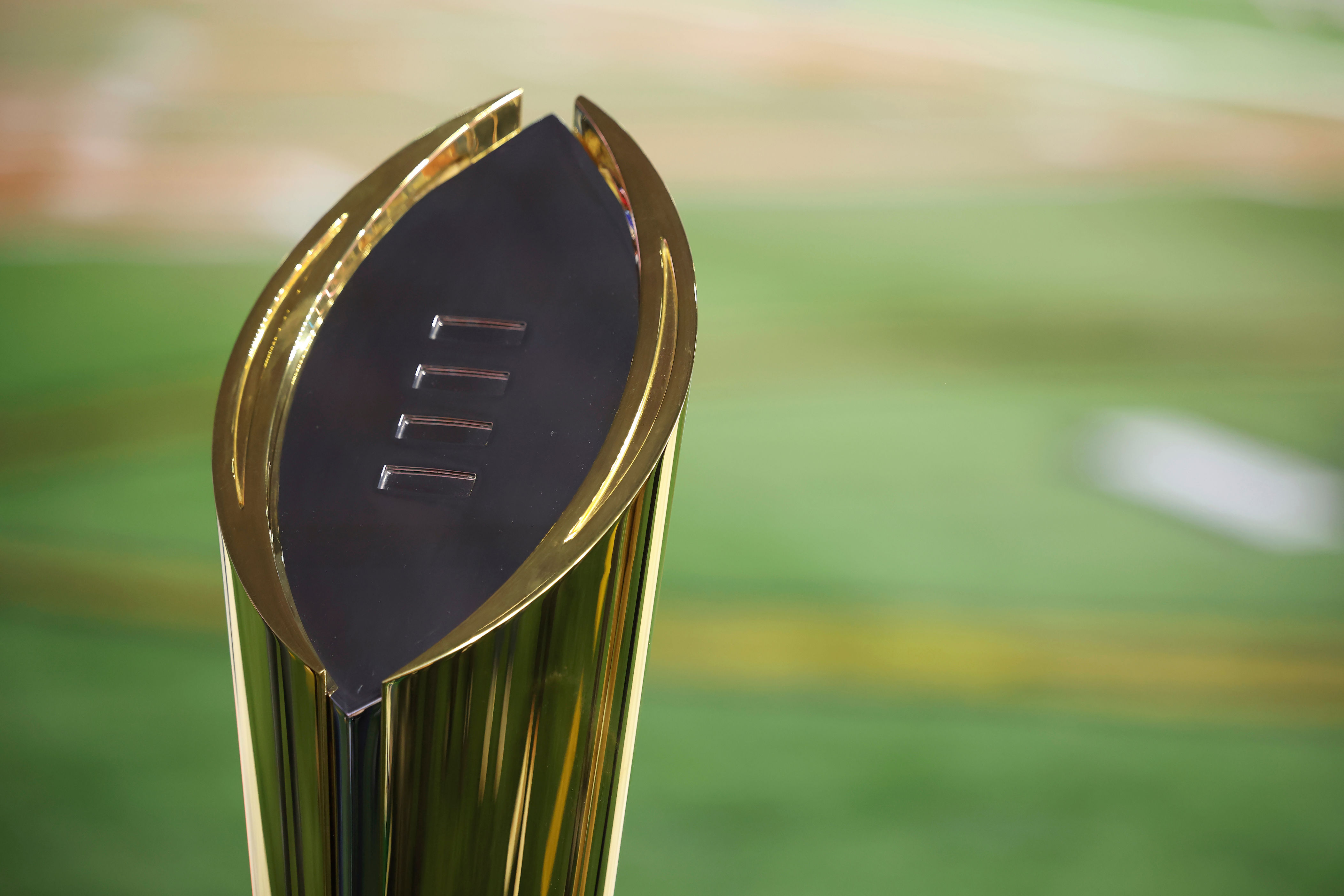 College football leaders debate playoff expansion ahead of Friday ...