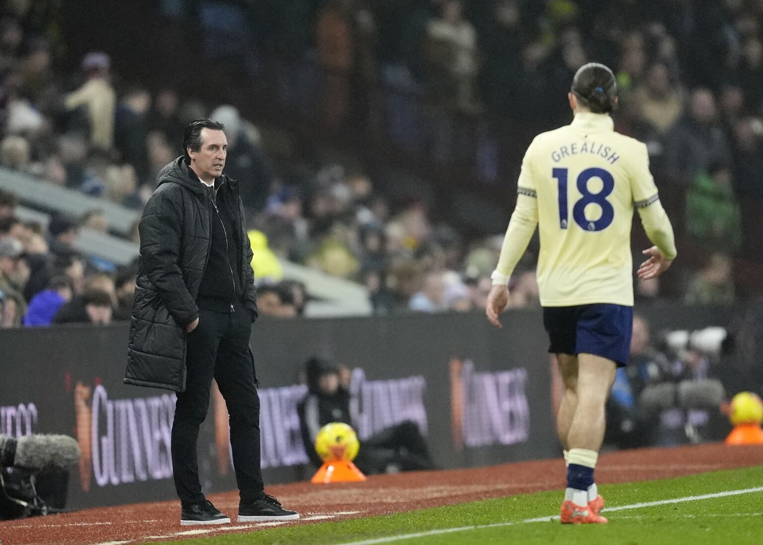 Unai Emery calls for perspective as Aston Villa miss chance to go second