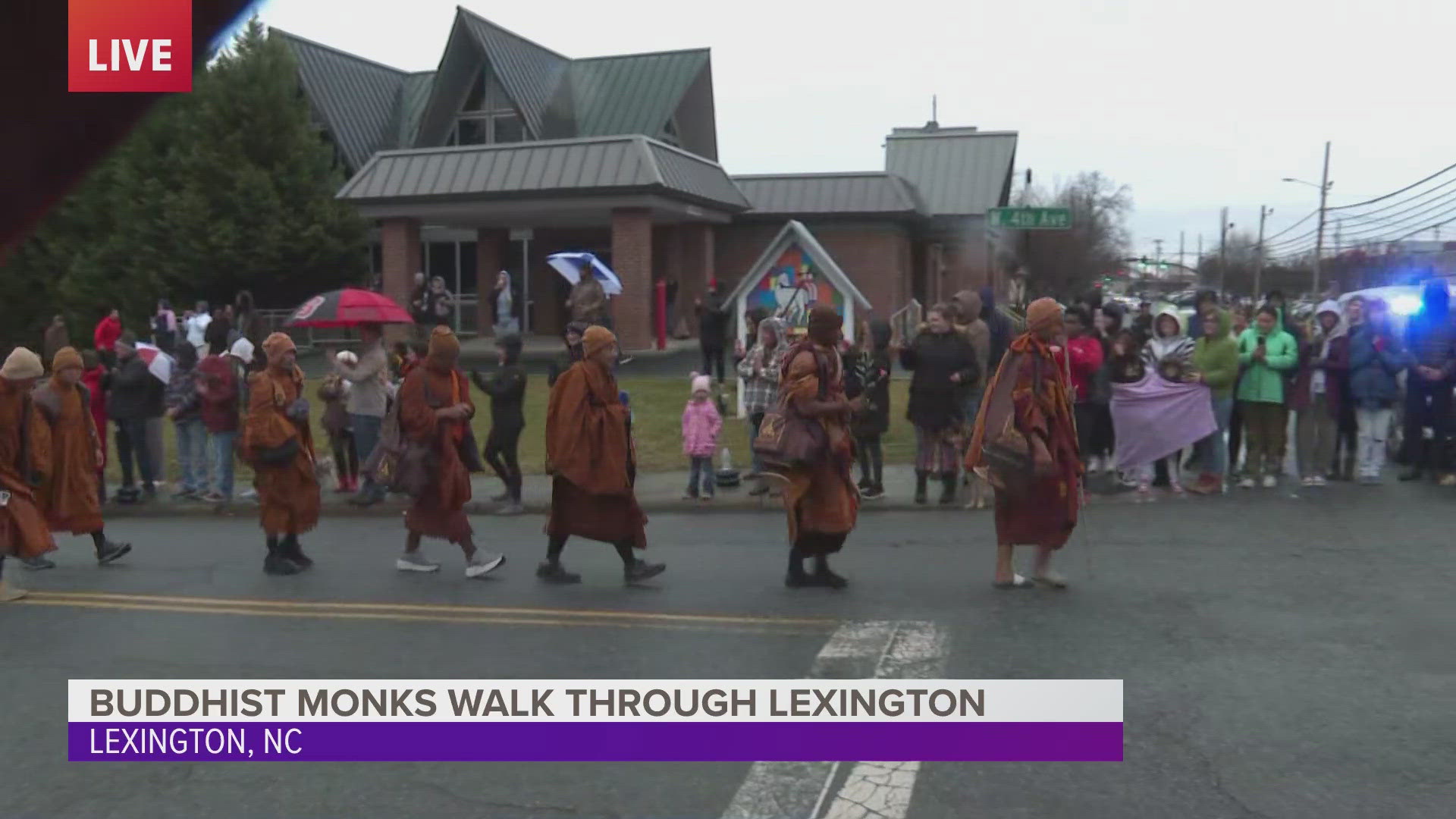Buddhist monks on 'Walk for Peace' through the Triad
