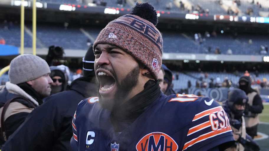 Caleb Williams wears neon-bright sweater to match nails for Bears vs ...