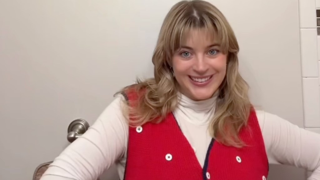 Woman's snowman sweater vests almost ruined one of the best days of her ...