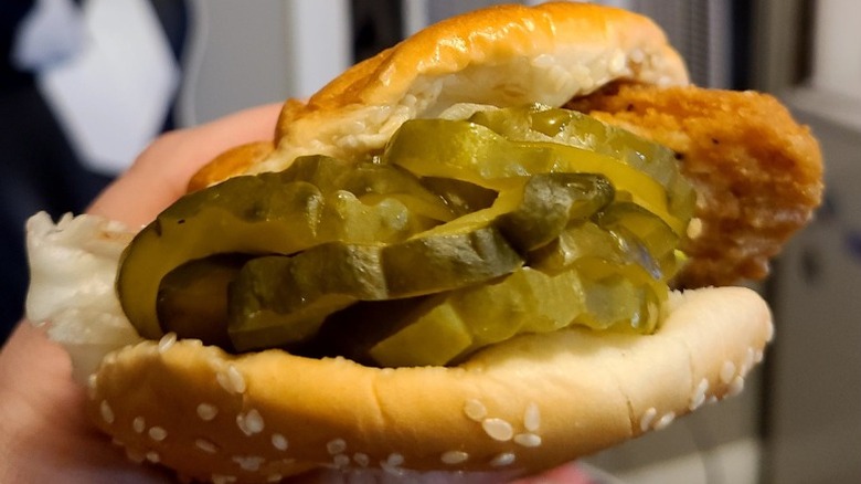 Ranking 12 fast food pickles from worst to best