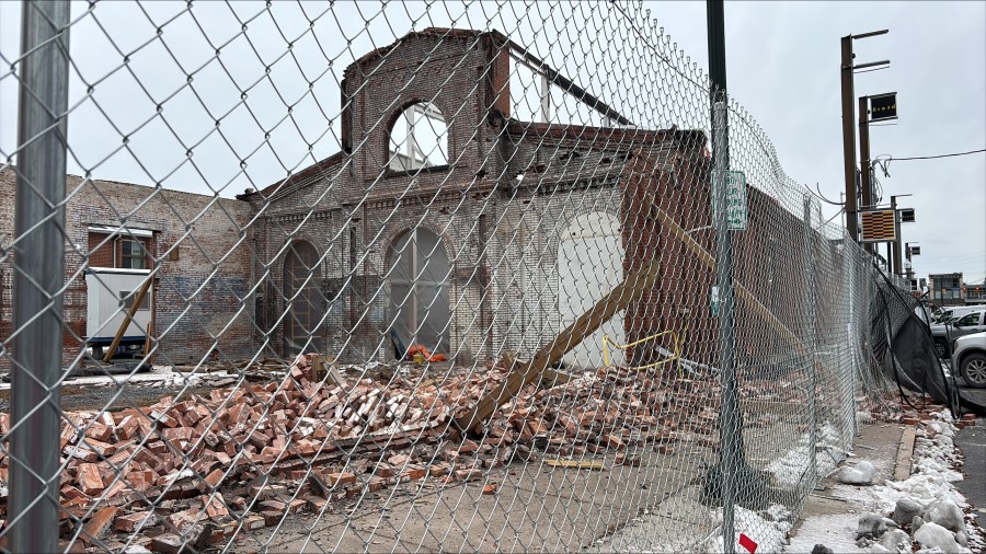 Crews to bring down portion of wall at Broad Street Market