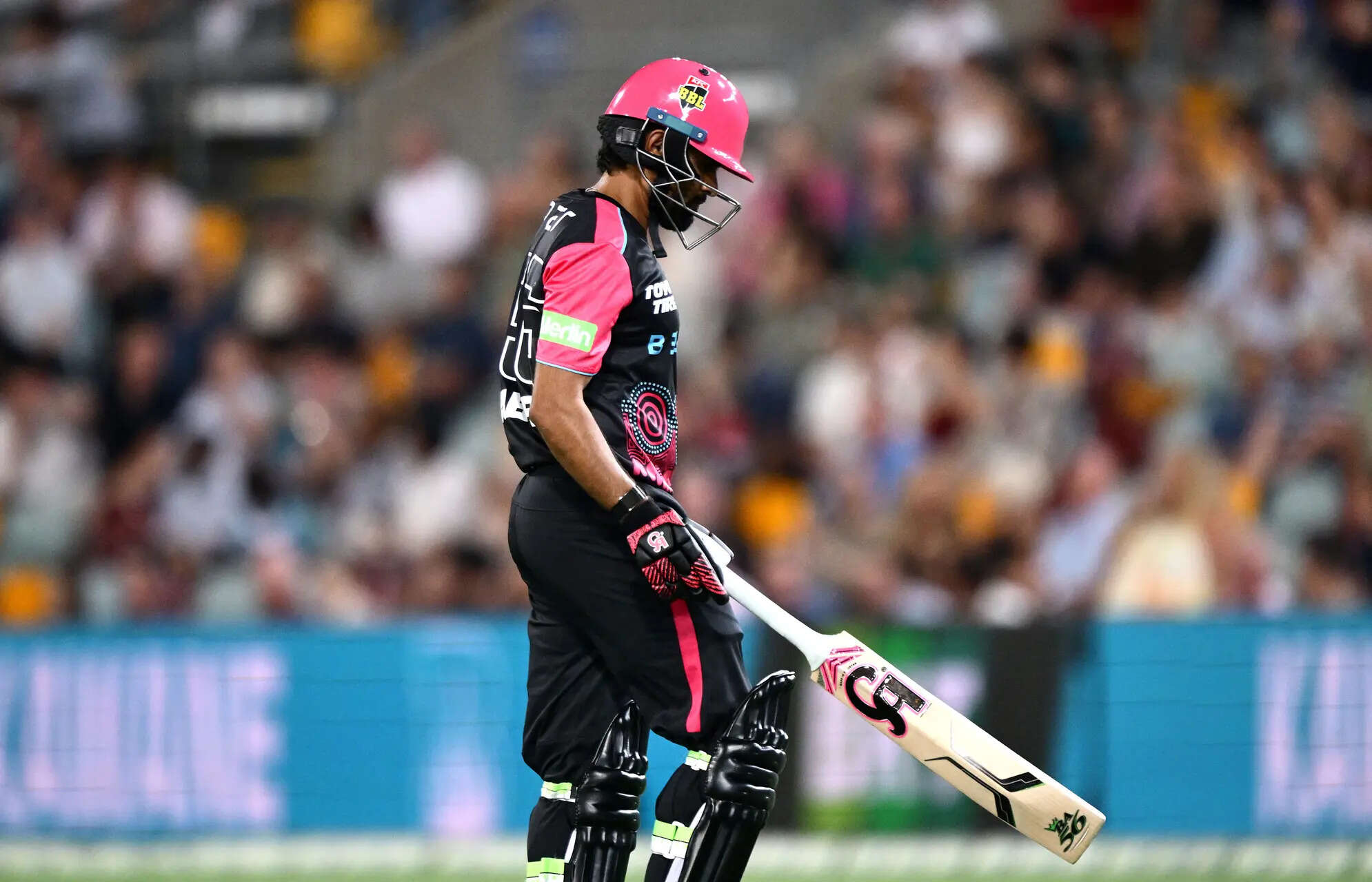 Babar Azam flops again as BBL nightmare deepens, proving Steve Smith's ...