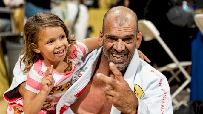 Supercut: Megaton Dias wins every Euros match by submission