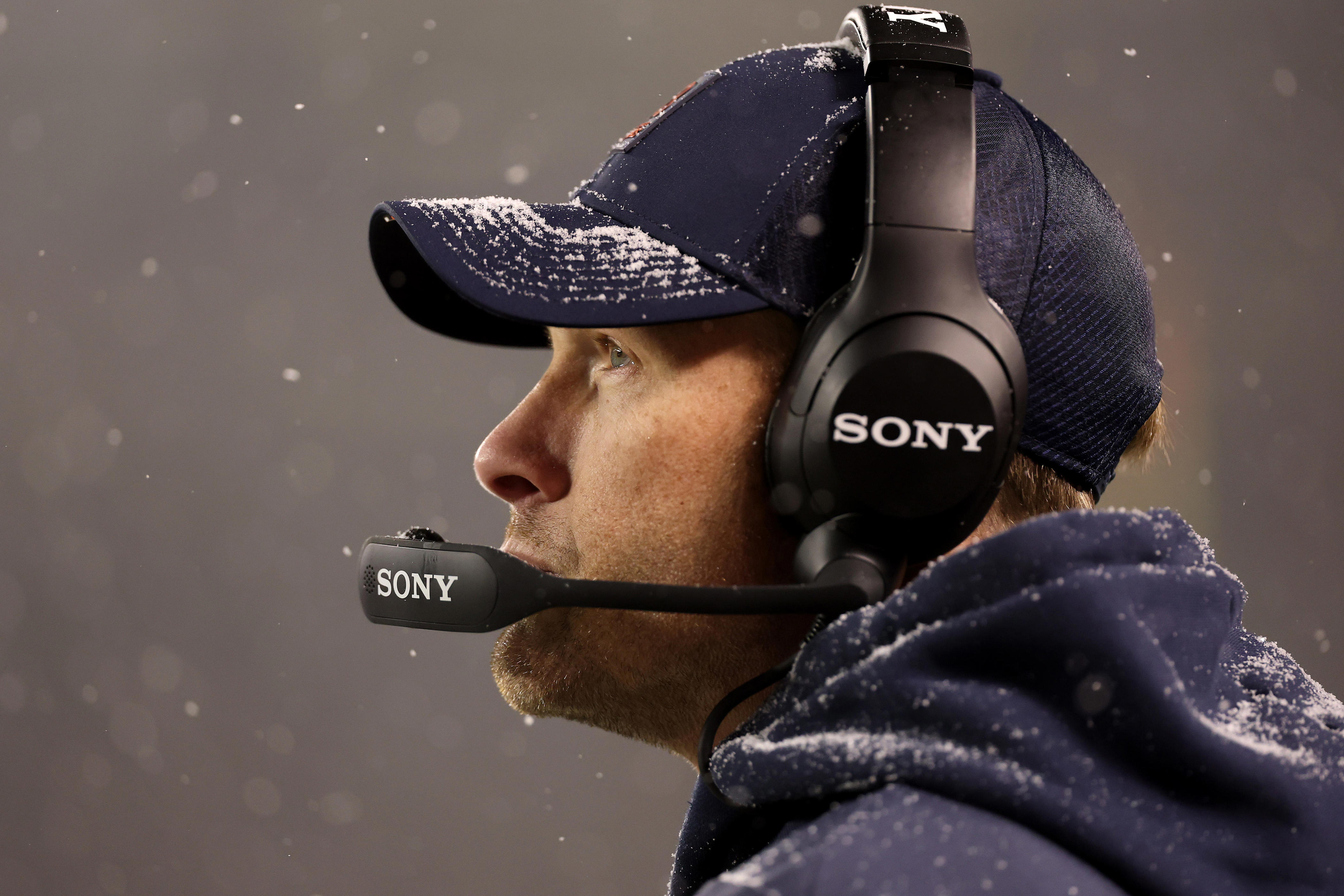 Ben Johnson reacts to Bears' devastating playoff loss vs. Rams