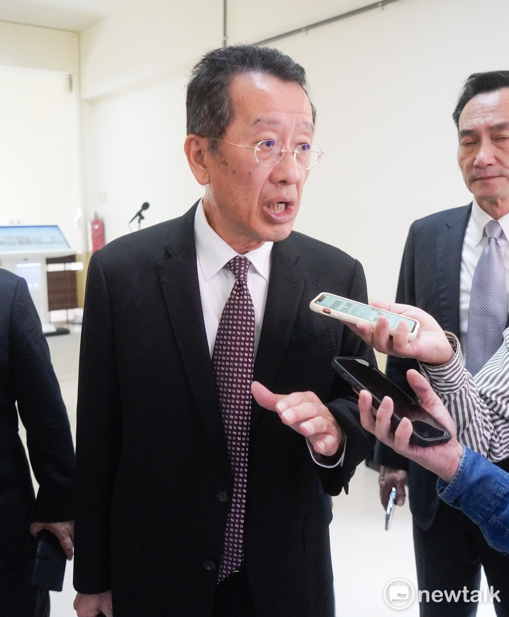 國防部長顧立雄：下午會再提供國防特別預算可公開部分