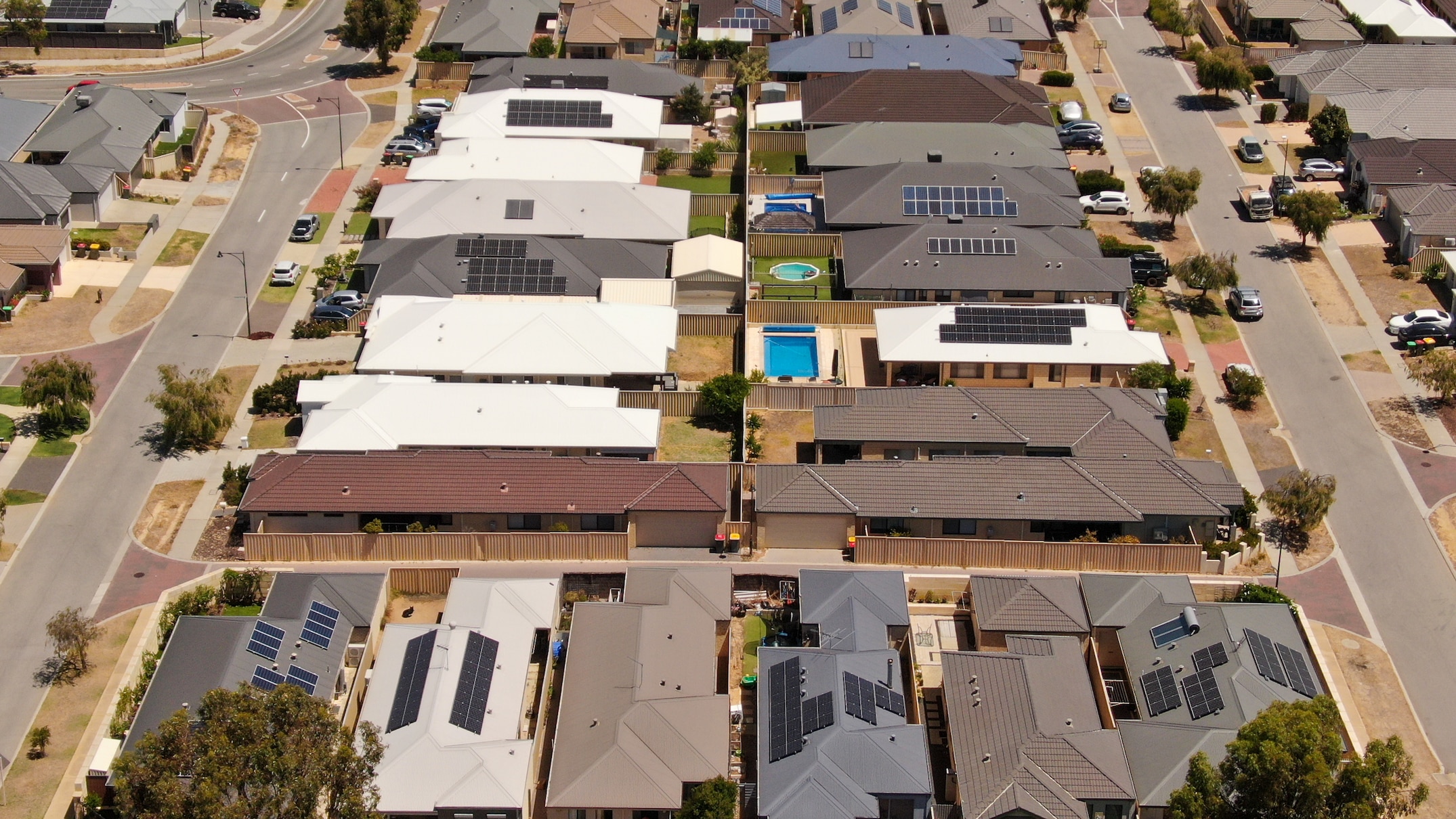 Perth's median house price surges through $1m million mark, new data finds