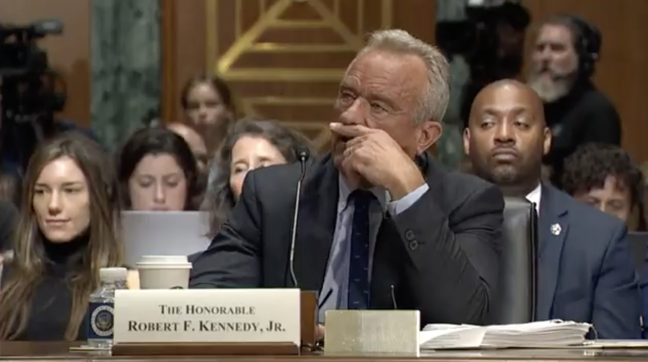 'I don't know': RFK Jr. accidentally tells the truth, admits he knows ...