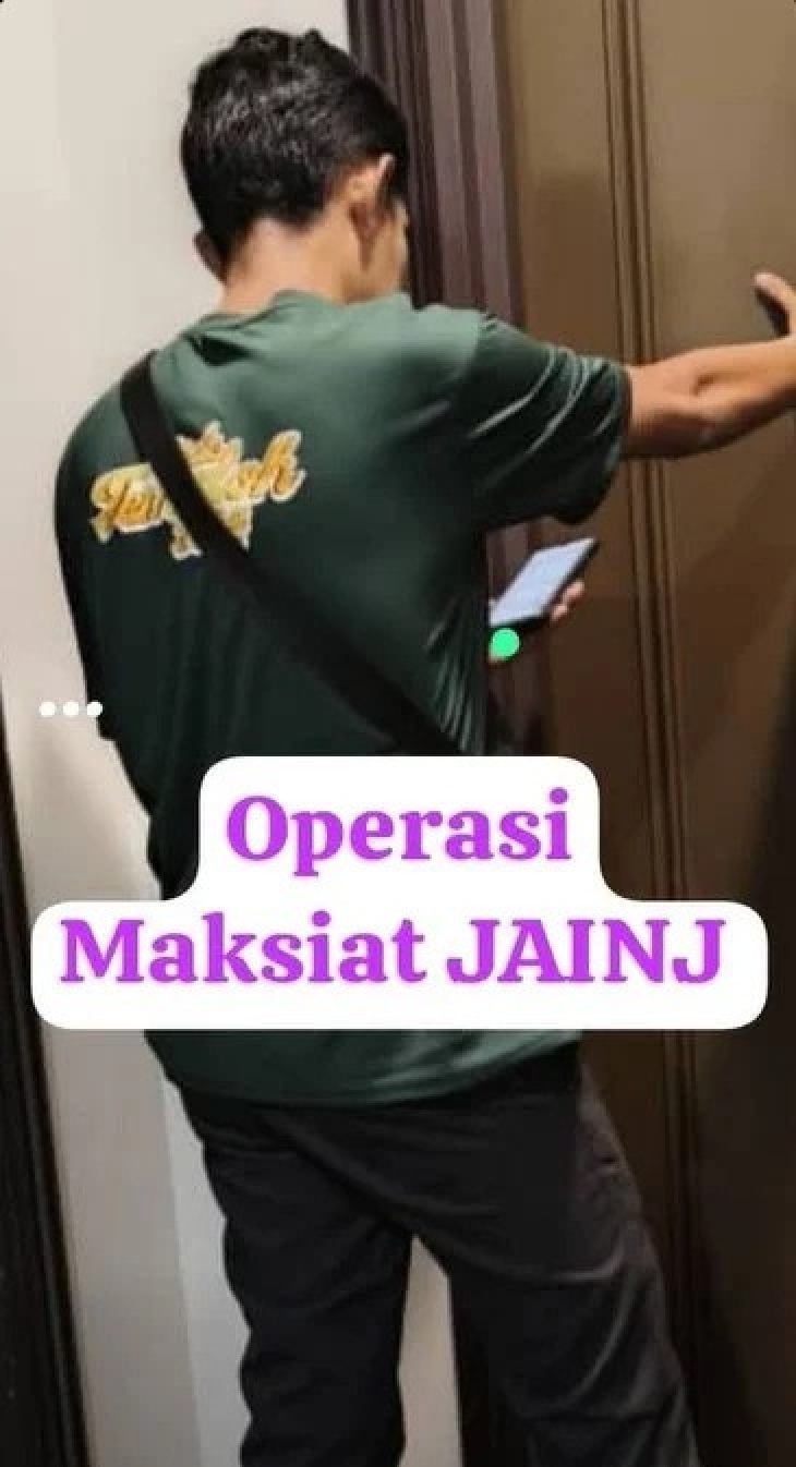 Divorced couple arrested in Malaysia for sharing hotel room under ...