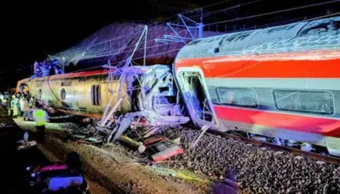Spain railway tragedy: 21 dead, 30 critical in high-speed train ...