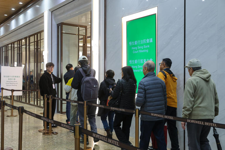 Which stocks will Hang Seng Bank shareholders consider with their US$14 ...