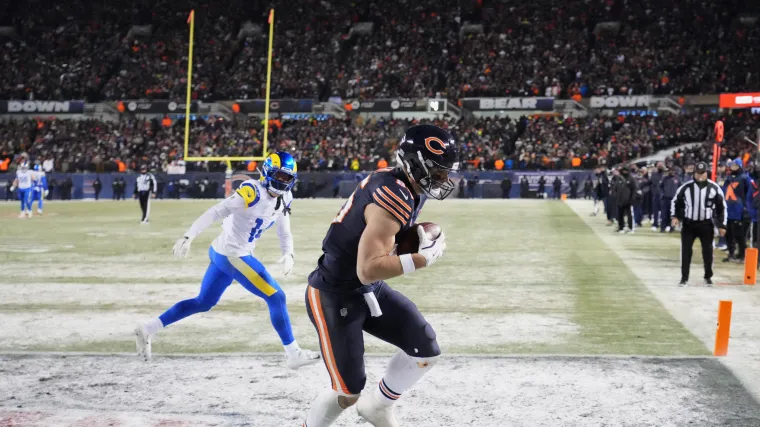 Caleb Williams TD to Cole Kmet: How Bears QB's spectacular throw forced ...
