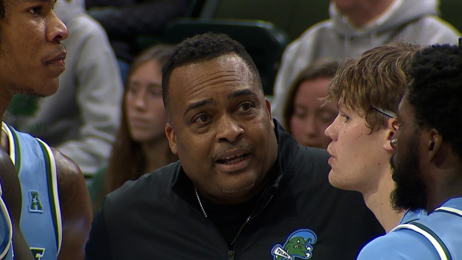 Second-half slump sinks Tulane’s comeback bid against North Texas