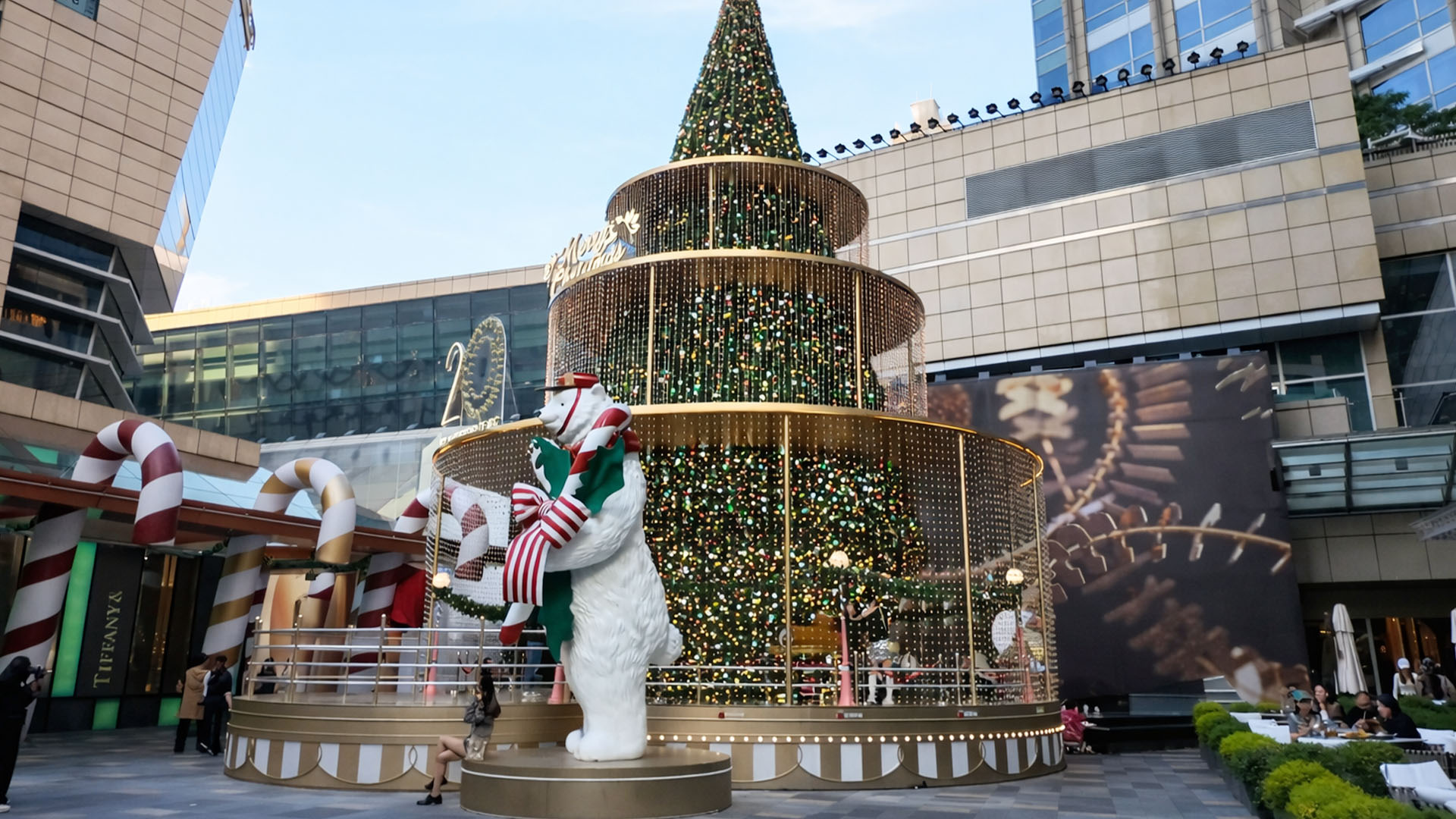 Christmas vibes at Shenzhen City Mall