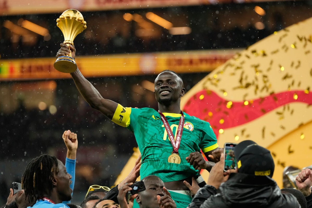 Mane praised after ending Senegal protest in chaotic AFCON final