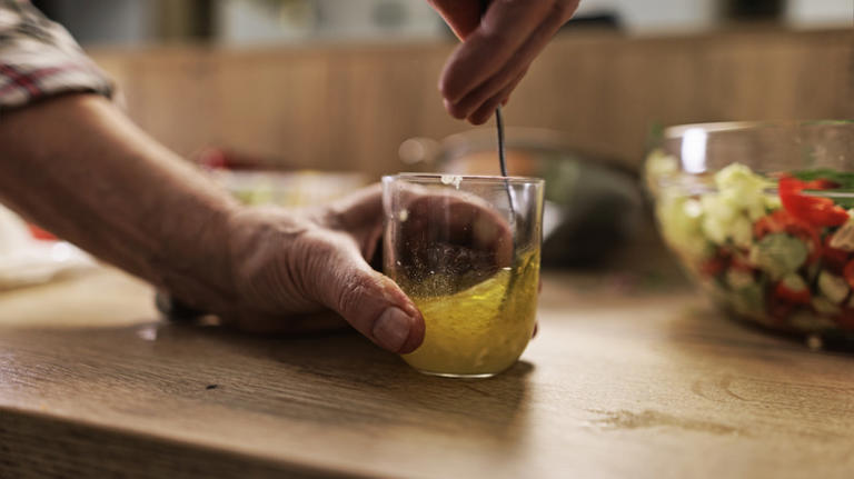 14 grocery store staples you should make from scratch, according to Reddit