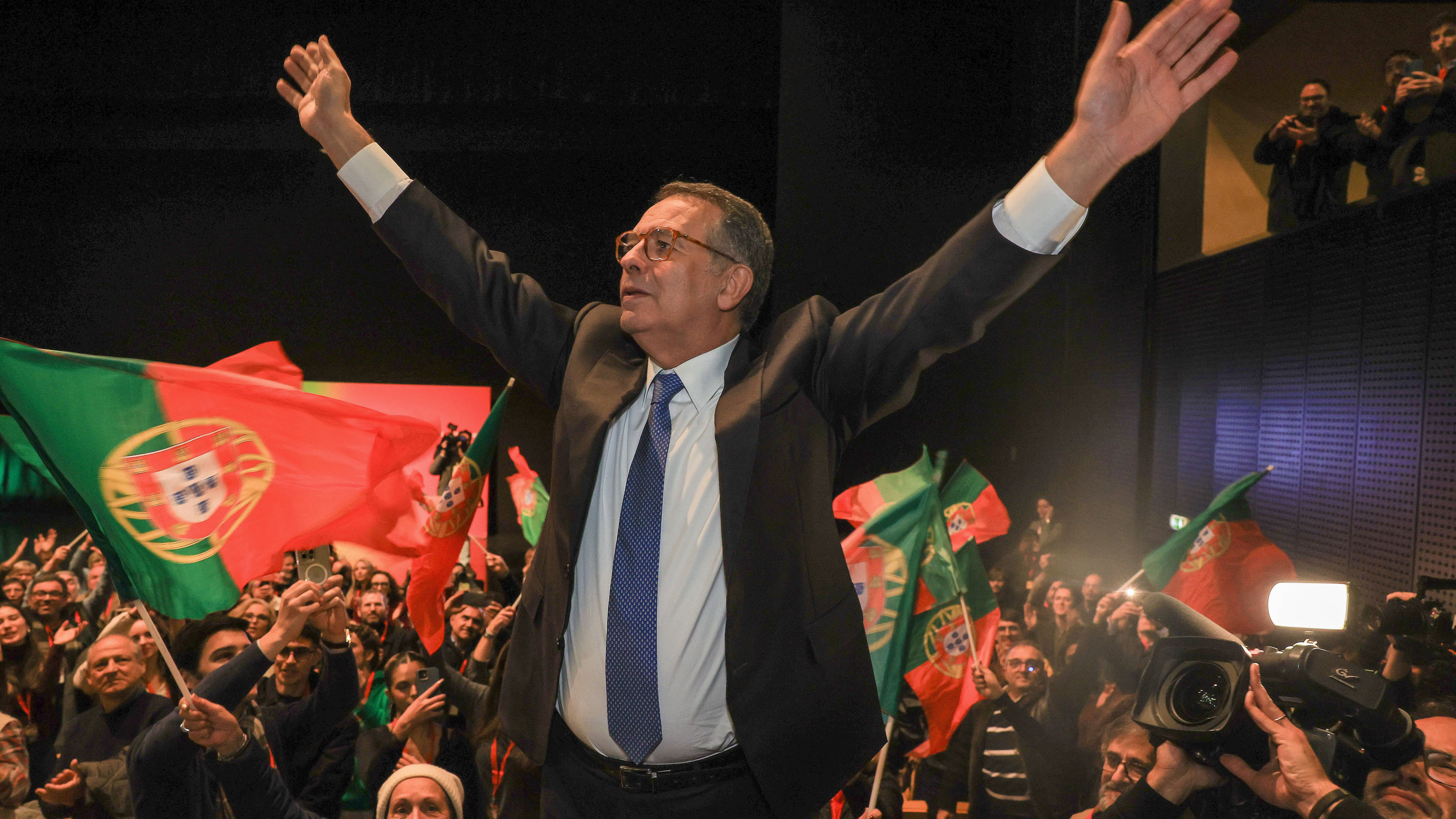 Wybory prezydenckie w Portugalii. Antonio Jose Seguro wygrywa I turę