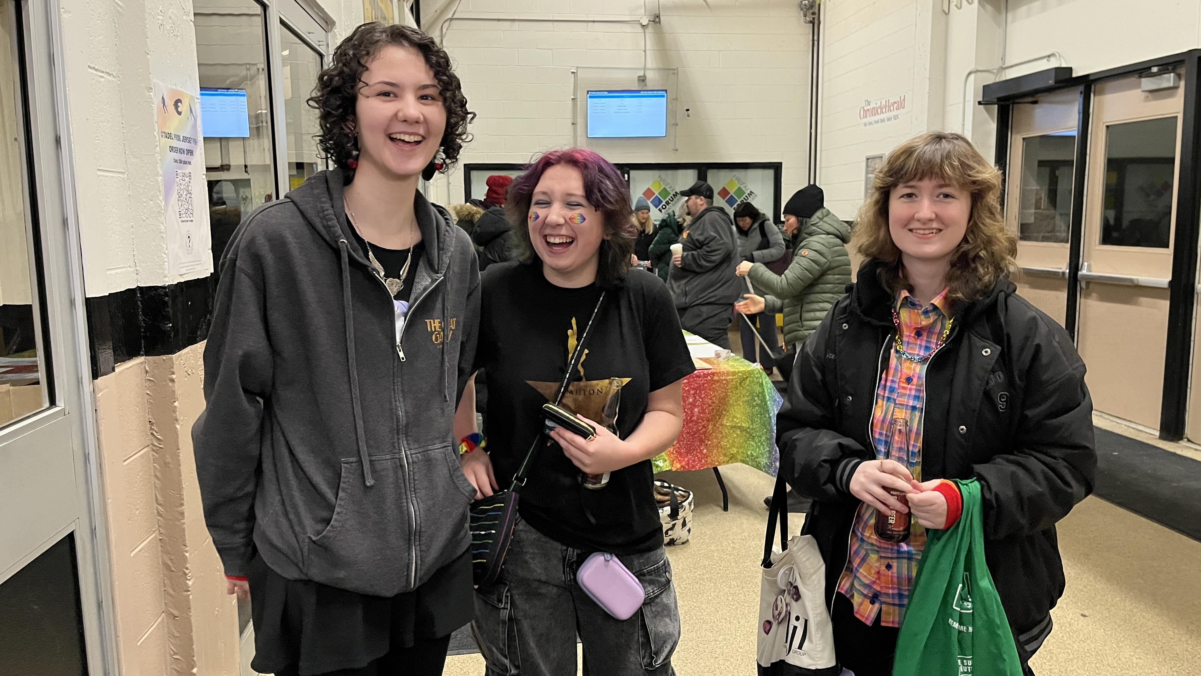 Hockey et inclusion : les élèves de l’école Citadel High brisent la glace