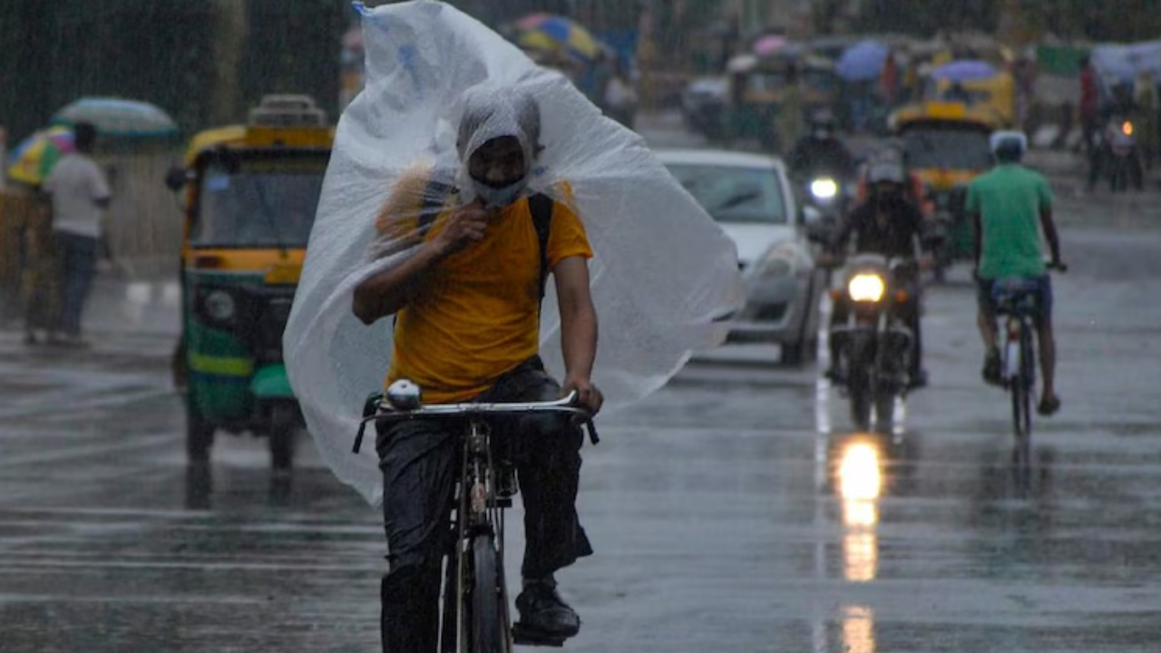 Chennai weather to remain dry as NE monsoon withdraws but rain set to ...